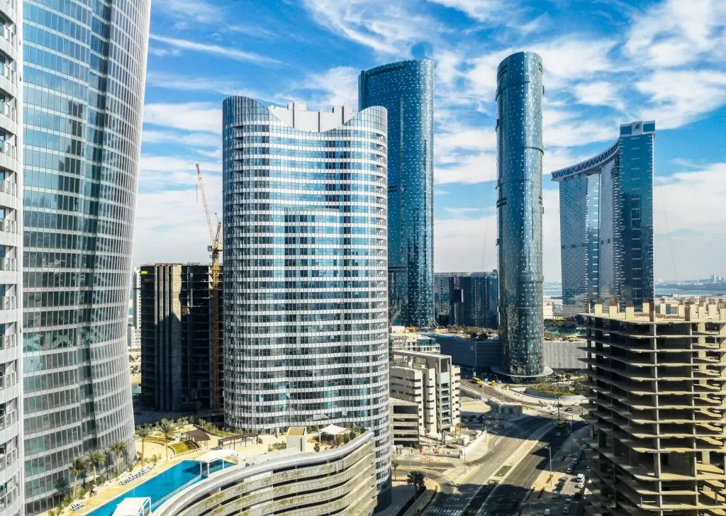 Abu Dhabi Real Estate 2025 | Rents Up 68% | Price Golden Visa